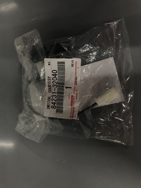 Genuine Toyota Door Jamb Switch 84231-32040 for sale online | eBay