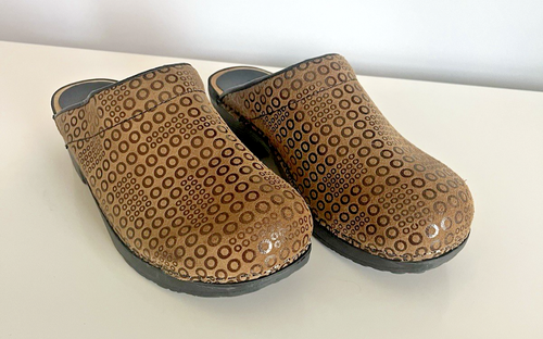 Women’s Sanita Brown Print Clogs 40 | eBay