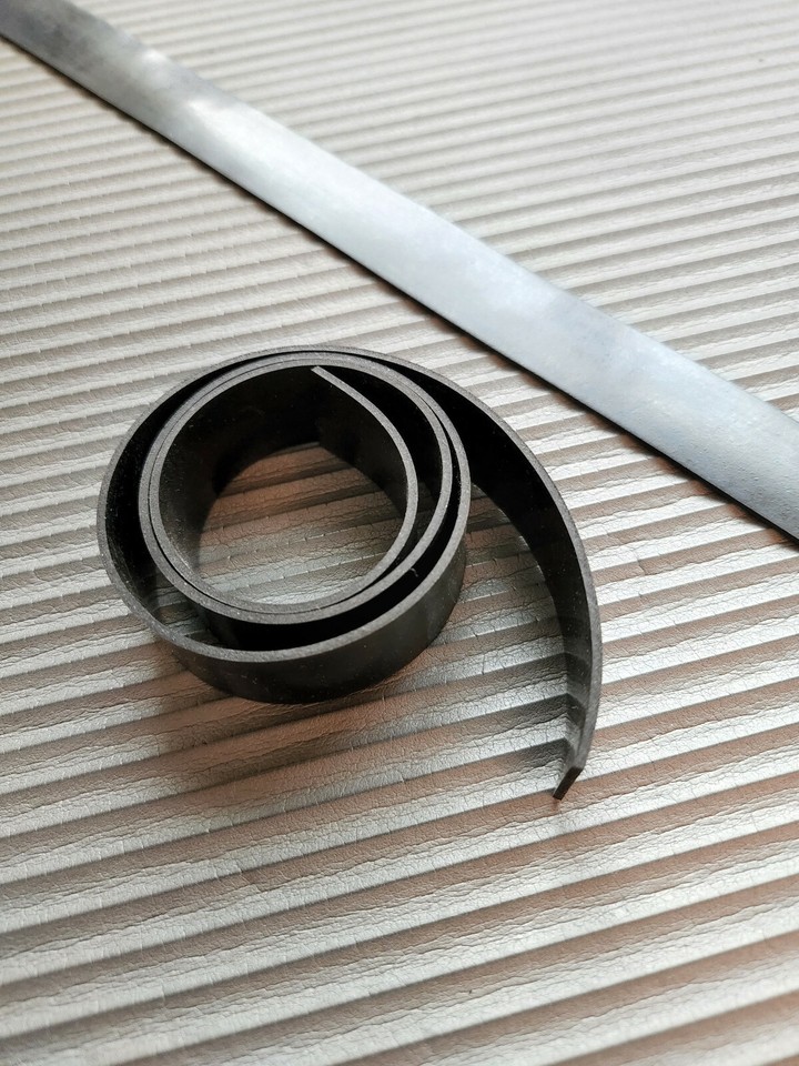 Datsun 240Z 260Z 280Z Fuel Tank / Gas Tank Rubber Strap Backing Set NEW ...