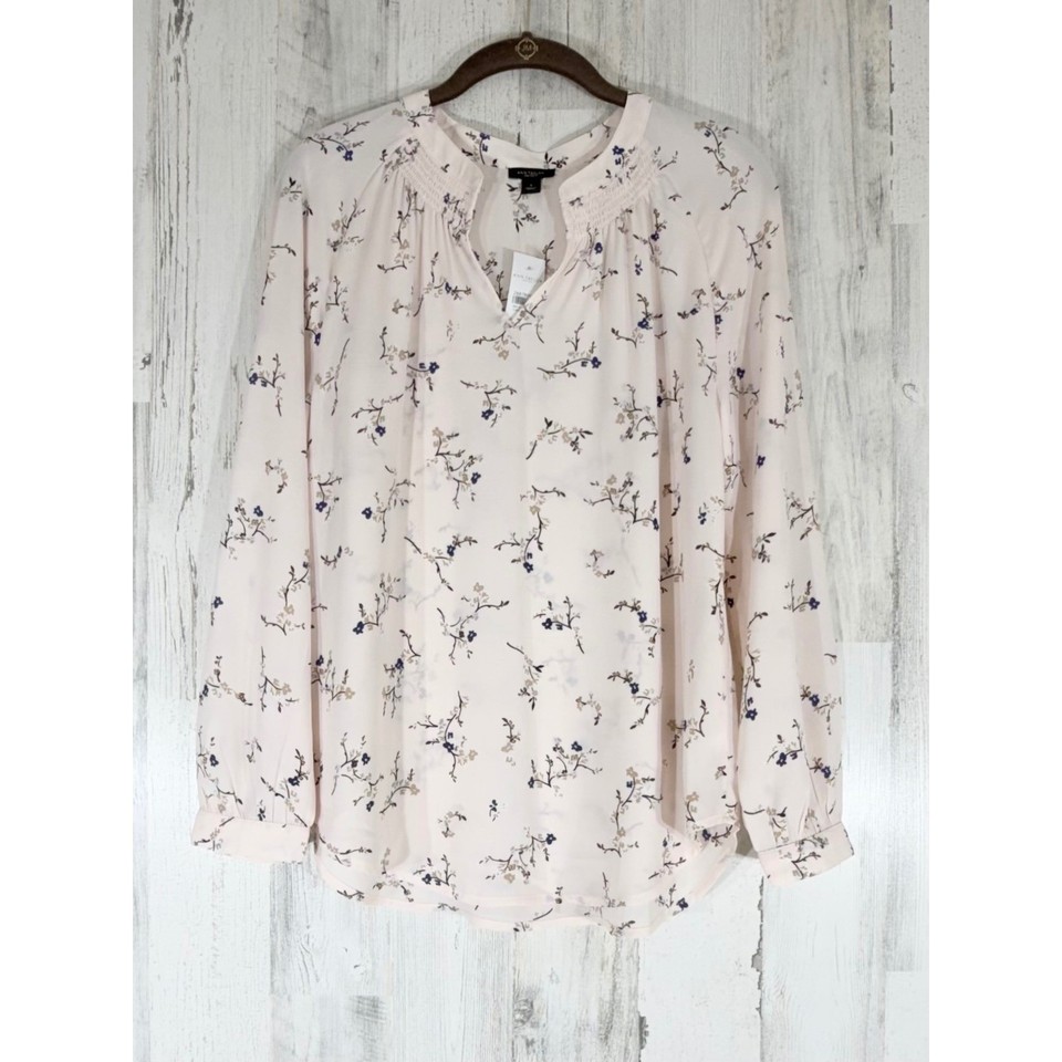 Ann Taylor Factory Blush Floral Smocked Keyhole Neck Blouse Shirt Size ...