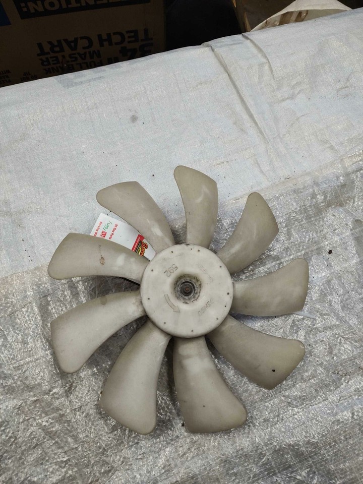 Cooling Fan Motor Toyota RH Passenger Side Solara ES330 ES300 6 Cyl ...