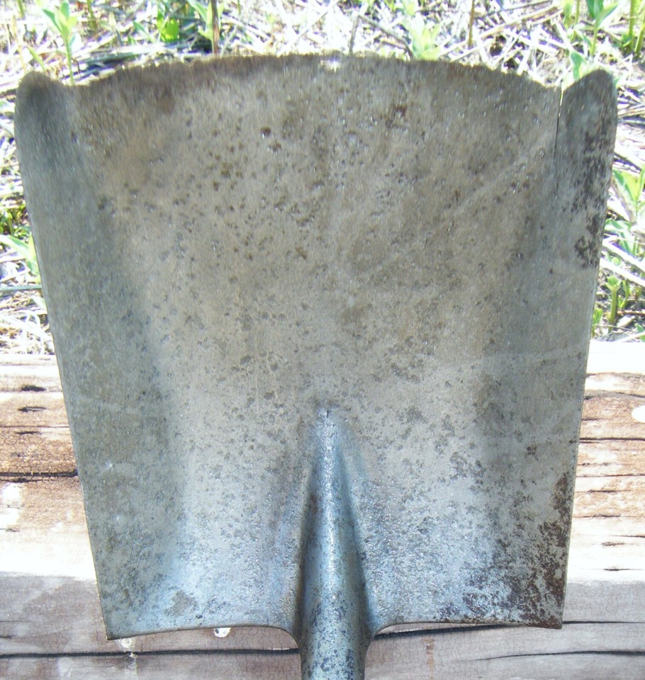 Vintage The Wood Shovel & Tool Company Split Wood handle Shovel | eBay