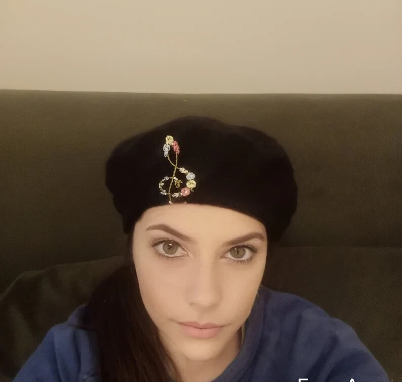 Black Beret with Treble Clef Embroidery Design Wool French Beret with ...