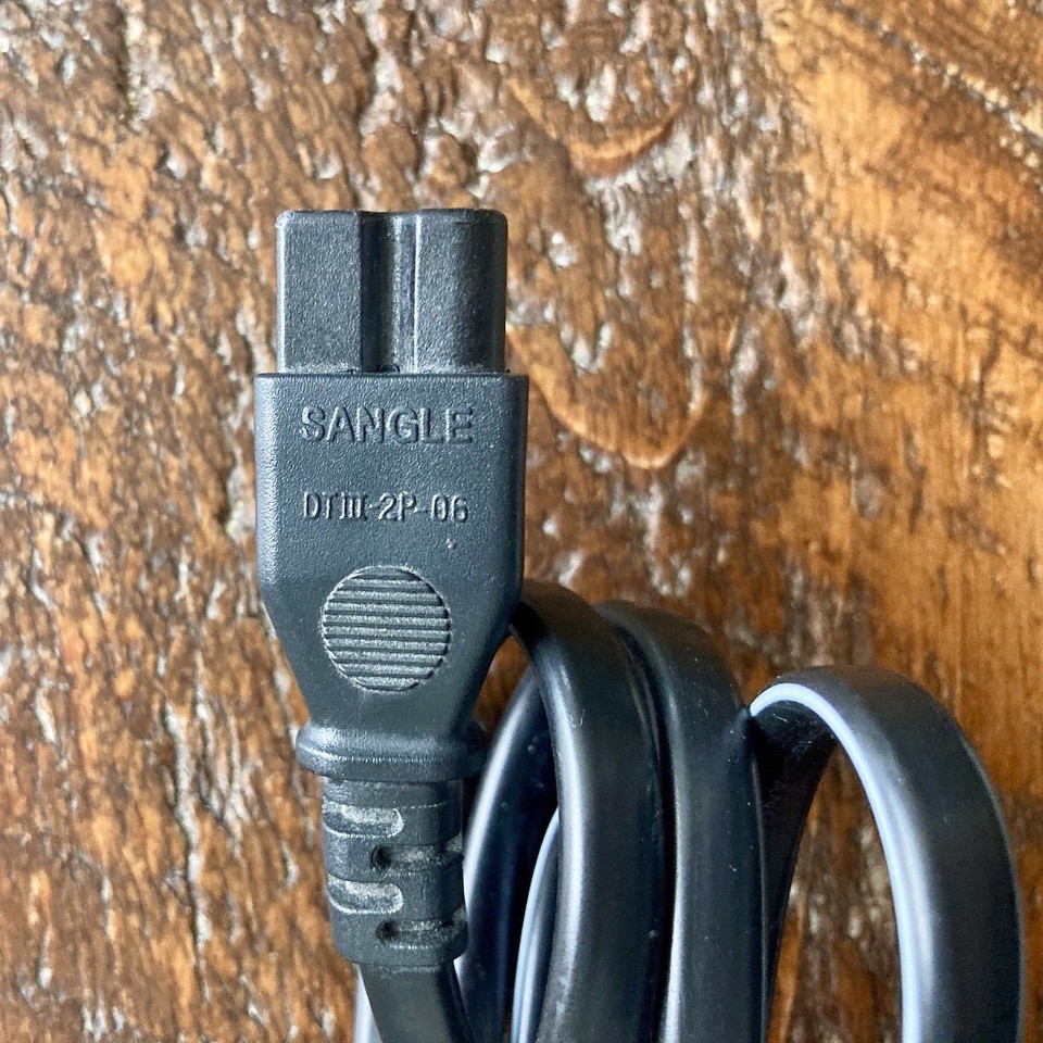 SANGLE E205766 DTI-2P-02 5ft AC Power Cord 7A 125V 2-Prong C7 Figure-8 ...