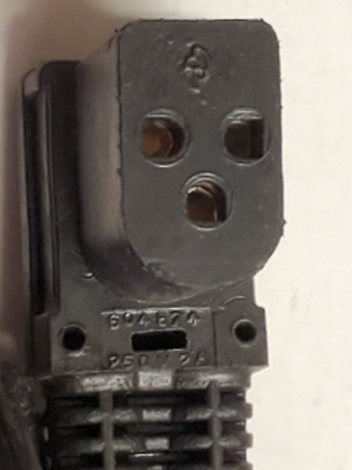 SINGER 362095-001 SEWING MACHINE FOOT PEDAL 3 PRONG CONNECTOR 604874 ...