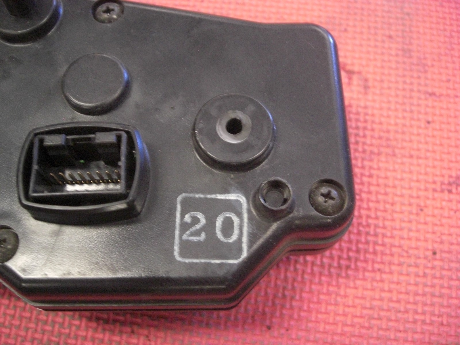 Gauges speedo tacho tachometer dash speedometer Yamaha R6 99 00 01 02 ...