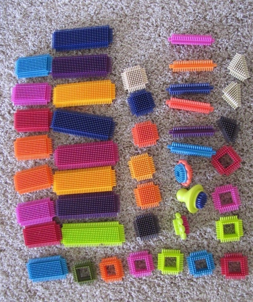 B. Bristle Block Stackadoos Blocks - 44 Pieces Building Toys Bricks ...