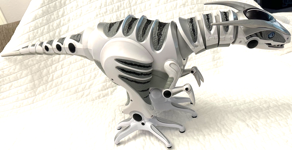 WowWee RoboRaptor X Interactive Robotic Dinosaur w/Remote Control (READ ...