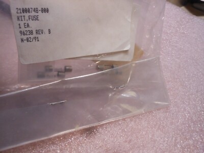 BUSSMAN FUSE KIT PART # 290886-026 NSN: 5920-01-310-8266 4 FUSES PER ...
