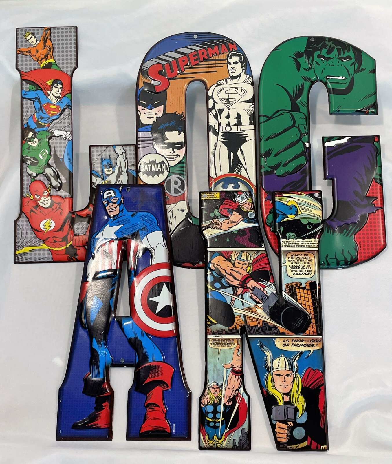 Superhero Letters O