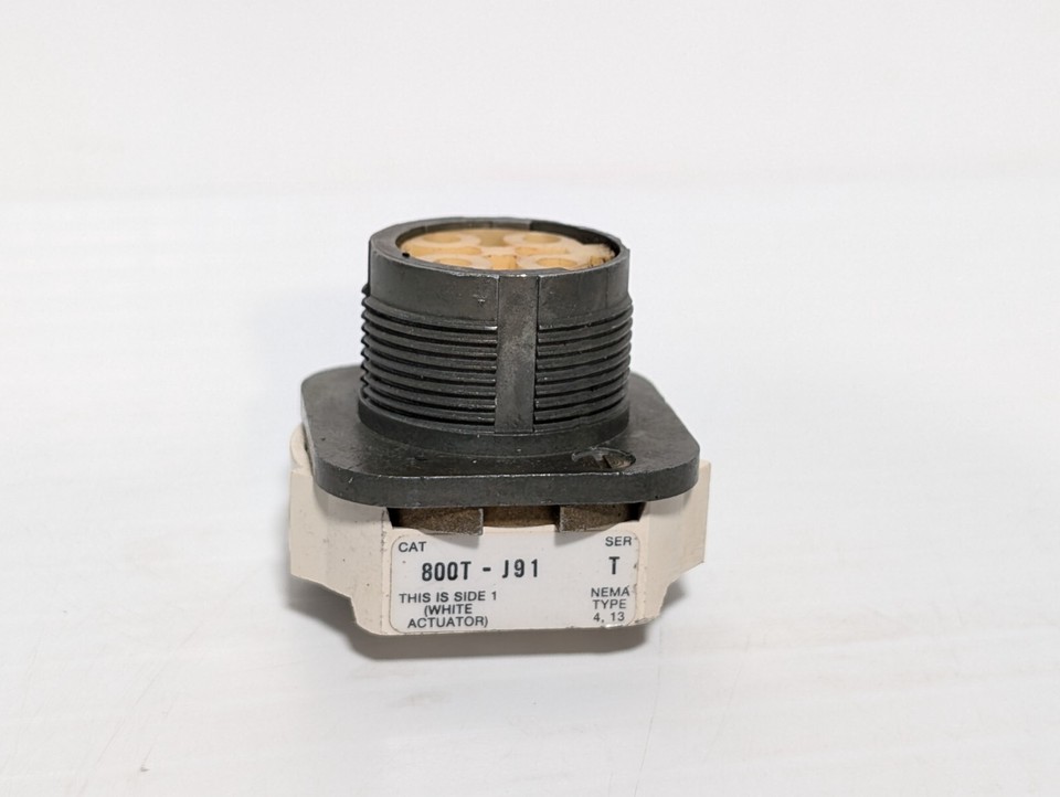 Allen Bradley 800T-J91 Selector Switch, Ser T, 3 Position, w/o Cap/Knob ...