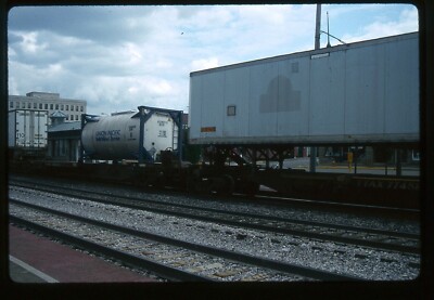Railroad Slide - Union Pacific Bulktainer Service Tank Container 1993 ...