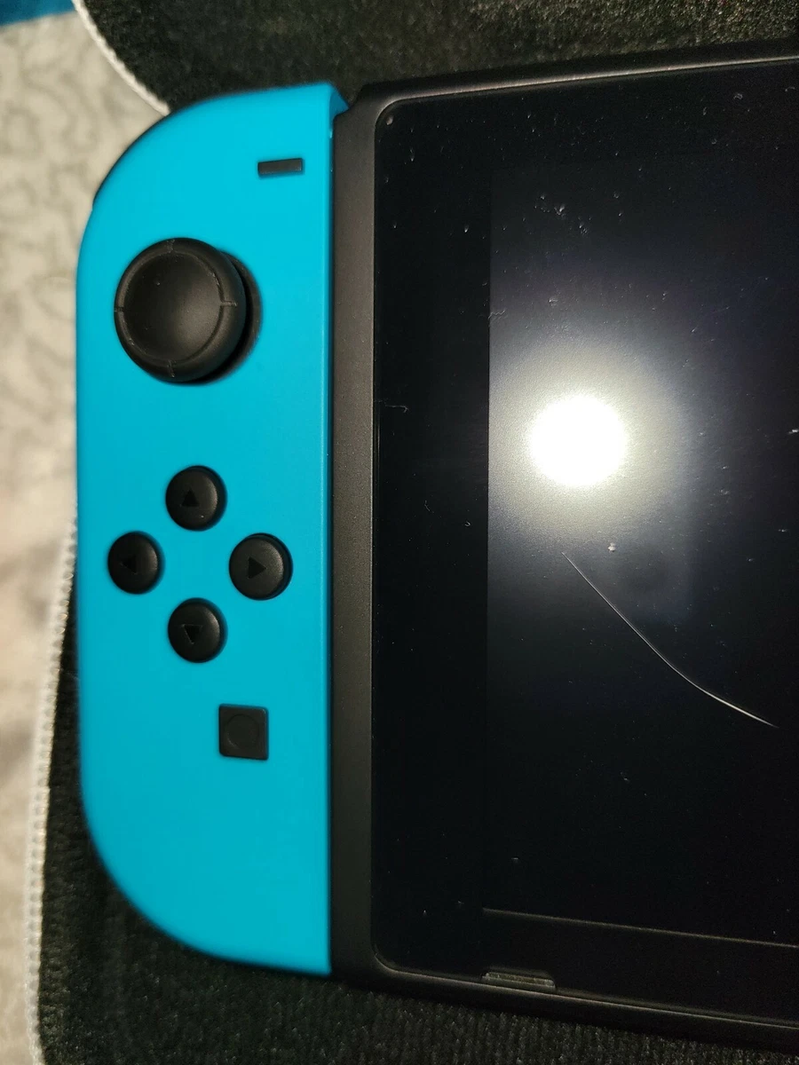 Nintendo Switch V2 w/ JoyCons - Video games & consoles