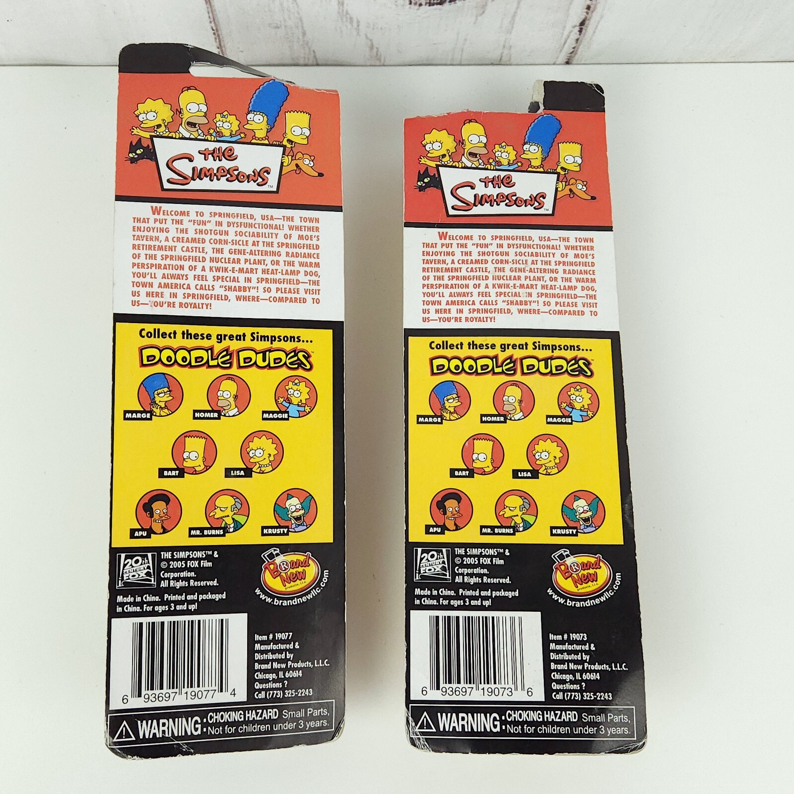 2005 DOODLE DUDES The Simpsons APU & Lisa Kwik-E-Mart Owner Wobbler ...