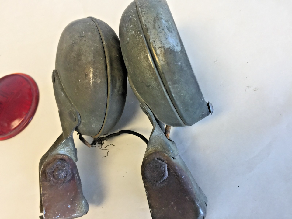 PAIR ORIGINAL NTD 402 STOP LIGHTS, FOR PARTS OR RESTORATION, ONE LENS ...