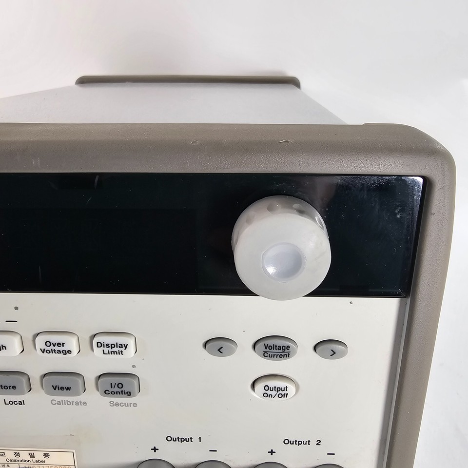 Agilent E3648A Dual Output DC Power Supply 0-8V,5A/0-20V,2.5A - Tested ...