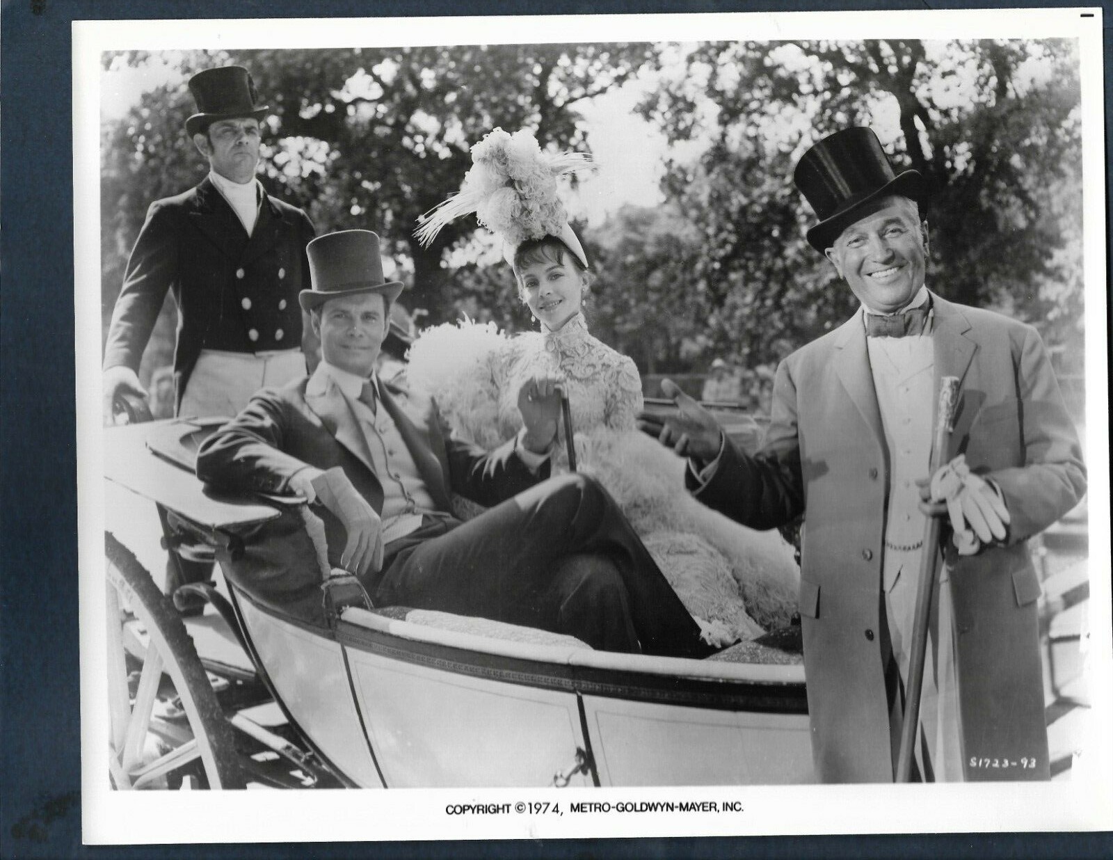 Leslie Caron + Louis Jourdan in Gigi 1958 MAURICE CHEVALIER 1974 ORIG ...