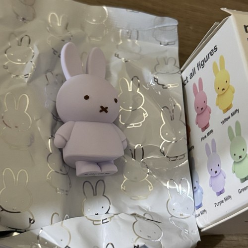SMOKO MIFFY GOES PASTEL BLIND BOX FIGURE PURPLE MIFFY | eBay