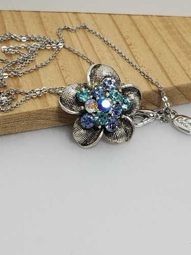 Joan Rivers Blue AB Rhinestone Flower Pendant Necklace Silver Tone 18 ...