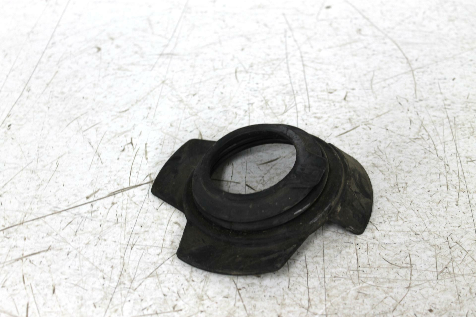 06 HONDA ST1300 REAR SWINGARM BACK SUSPENSION SWING ARM BOOT 52104-MCS ...