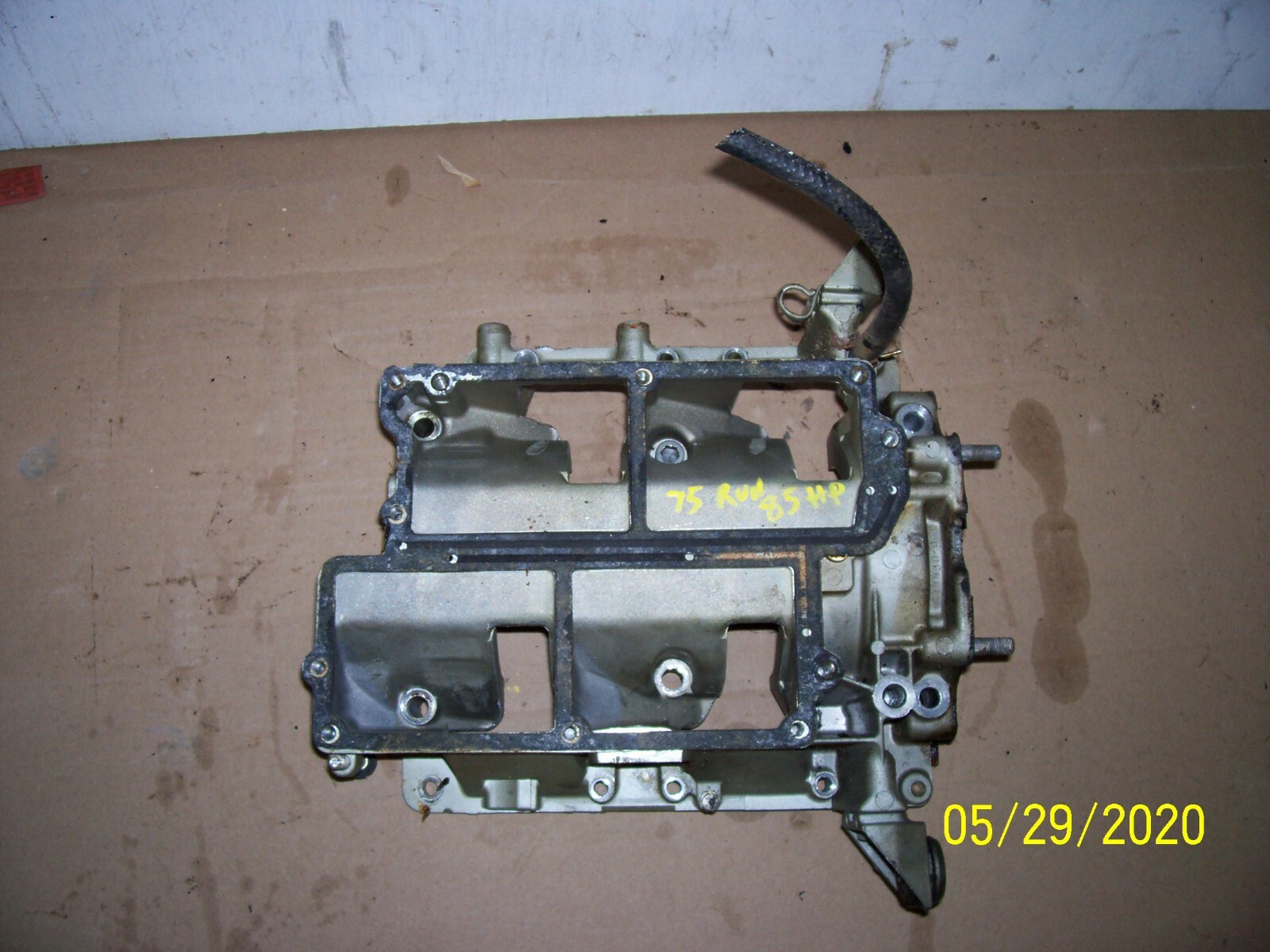 1975 Johnson Evinrude OMC 85 115 135 HP V4 Engine Block Crankcase fresh ...