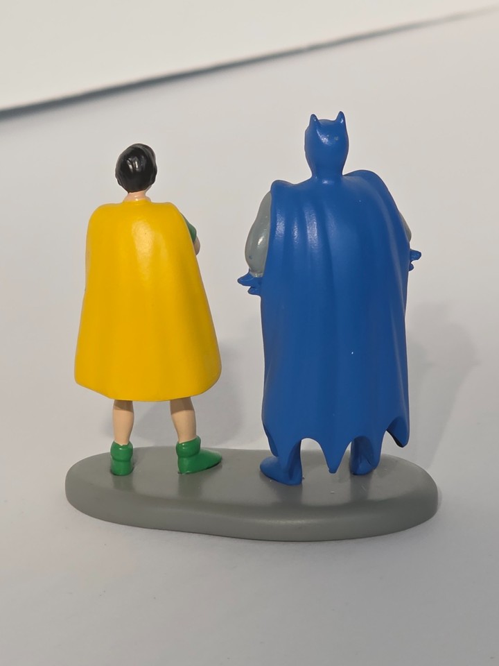 Department 56 Batman Robin DC Comics Village Figures Man Cave Décor | eBay