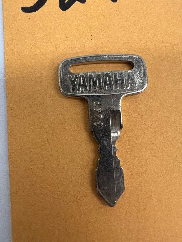 NOS YAMAHA MOTORCYCLE KEY GENUINE JAPAN ORIGINAL OEM PRE CUT # 3247 | eBay