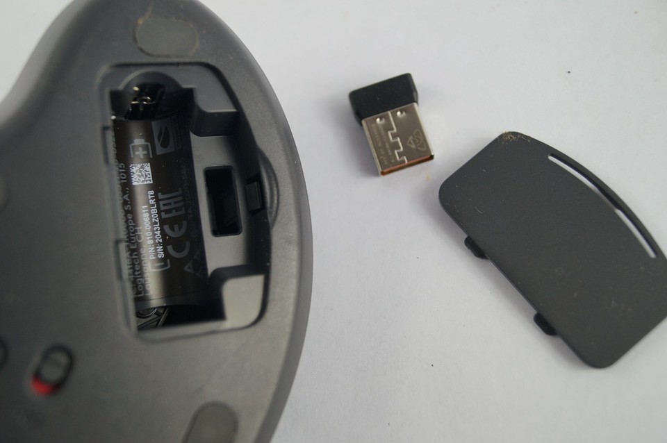 LOGITECH Logi ERGO M575 Wireless Trackball Mouse Gray Pearl Blue ...