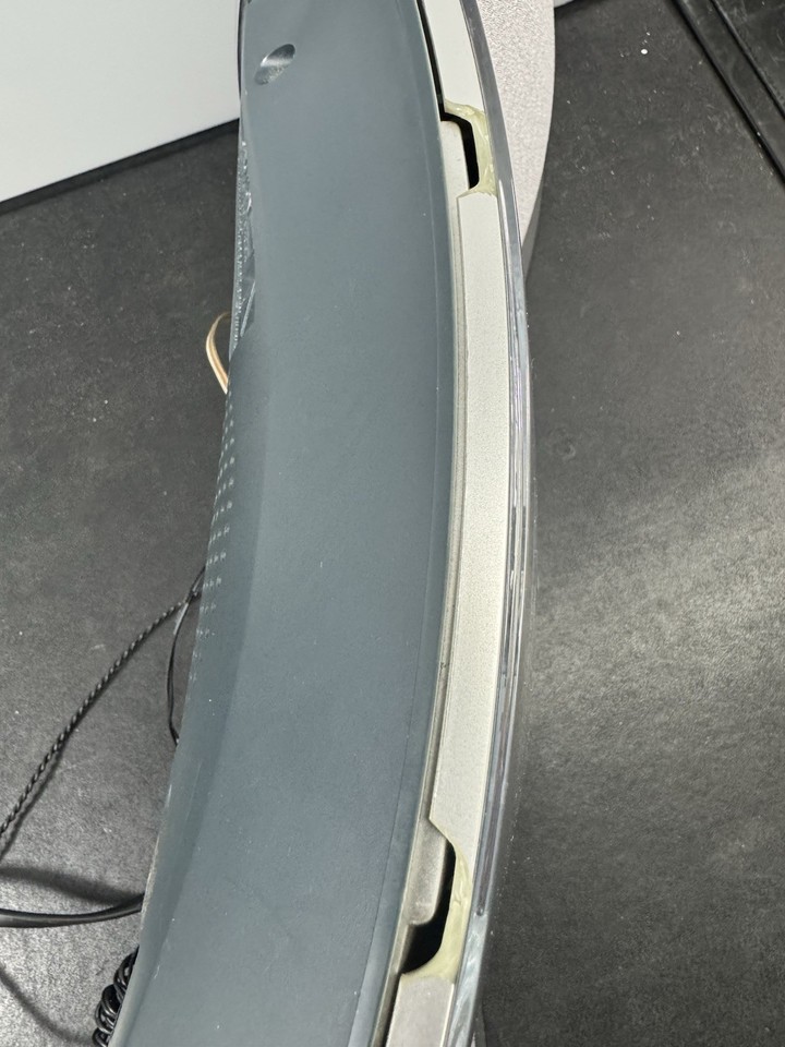 Sharper Image Sleek One CD Player SA253 Wall Mount Stereo Kitchen Radio ...