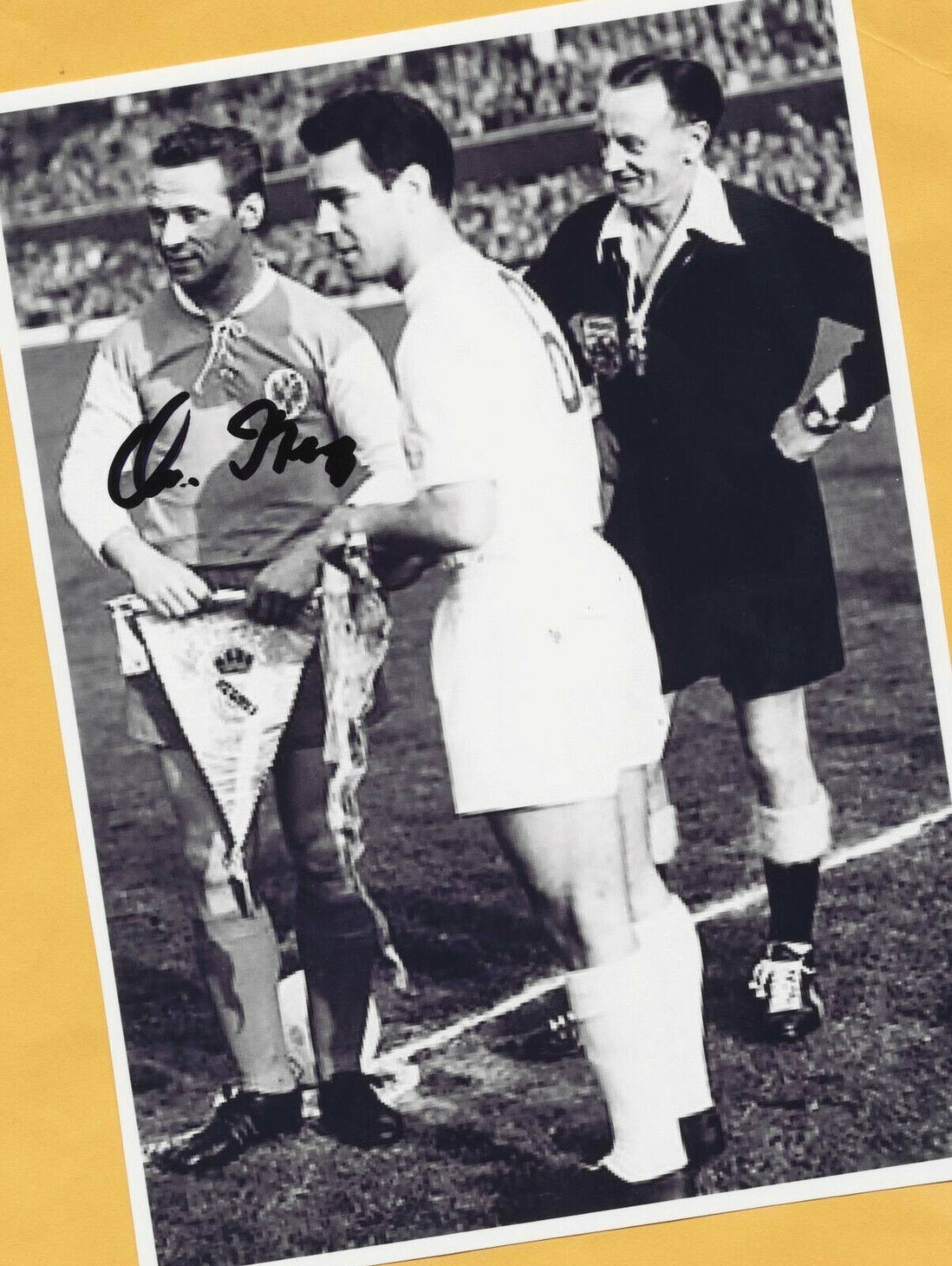 Alfred PFAFF (6) verstorben - SIGNIERTES Autogramm Foto + SIGNIERTES WM ...