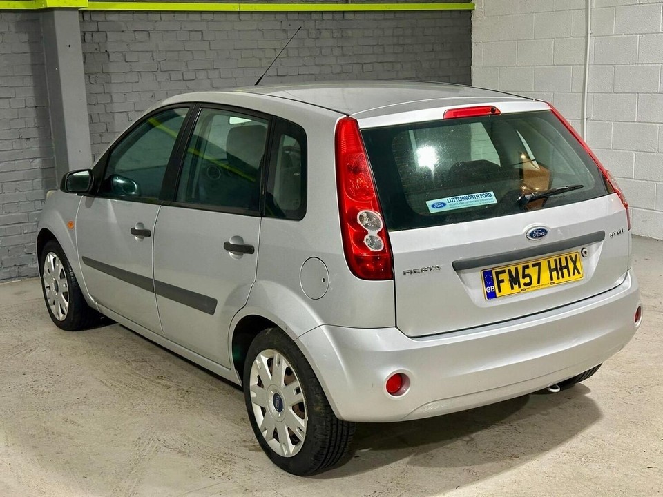 FORD FIESTA 1.4 Style Climate 5dr 2007 | eBay UK