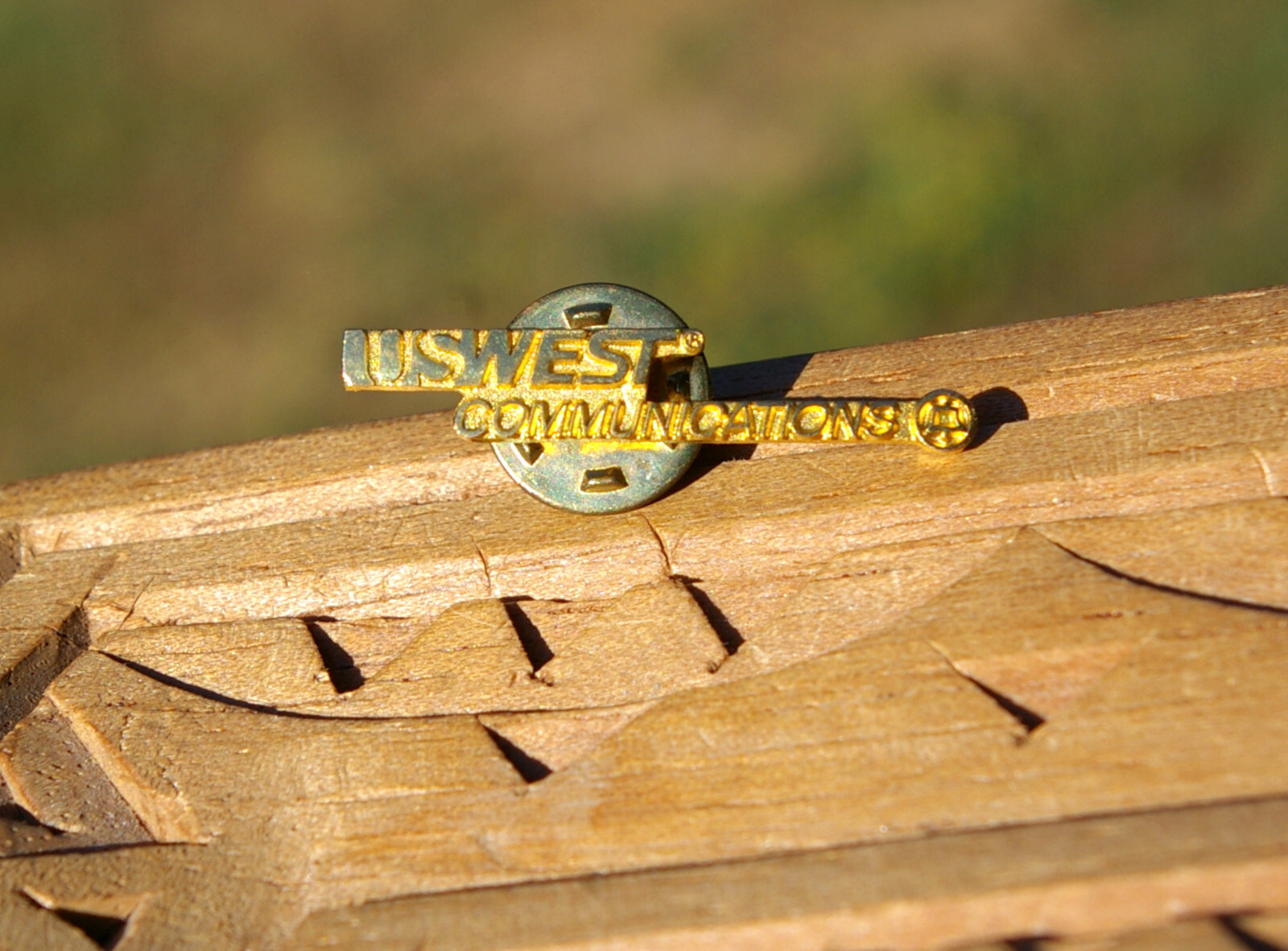 US West Communications Logo 1 1/4" Gold Tone Metal Lapel Pin Pinback | eBay