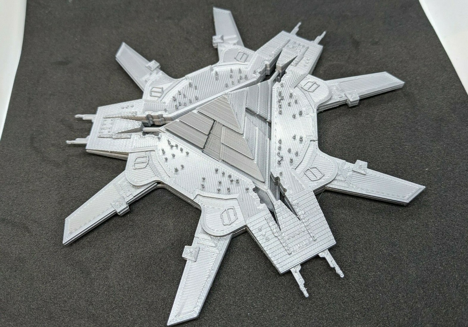 Apophis Mothership Goa'uld Stargate Ship Model Prop Replica Miniature ...
