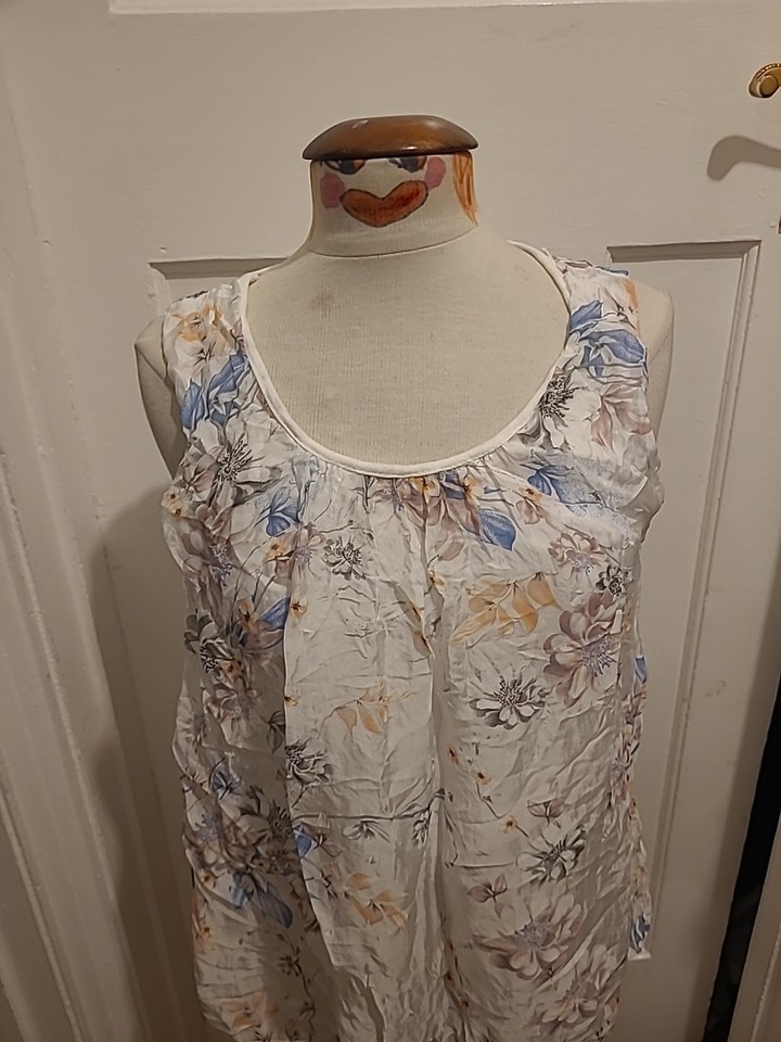Ladies Alice Rinaldi Size Large White Floral Lined Sleeveless Blouse ...