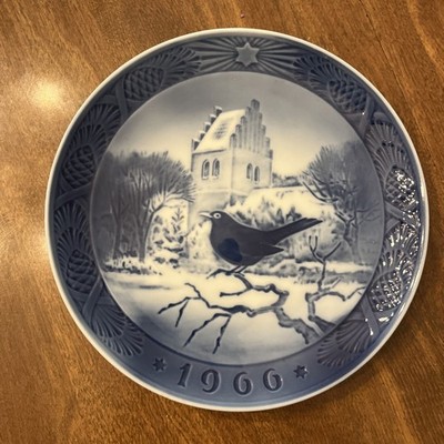 Royal Copenhagen Denmark 1966 Blackbird At Christmas Time Blue ...