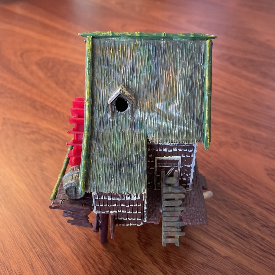 PennPlax HO Scale Water Mill Hut Water Wheel | eBay