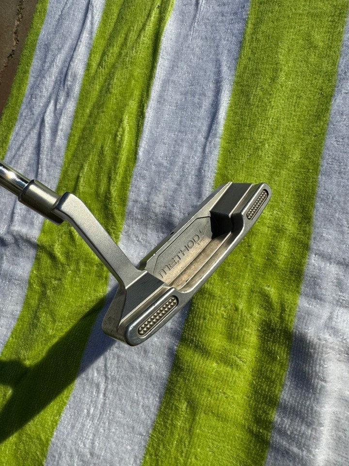 Nike Method 001 35" putter Tiger Woods with custom paint fill | eBay
