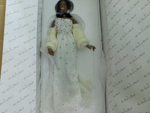 The Danbury Mint The Michelle Obama Inaugural Ball Porcelain Doll in ...