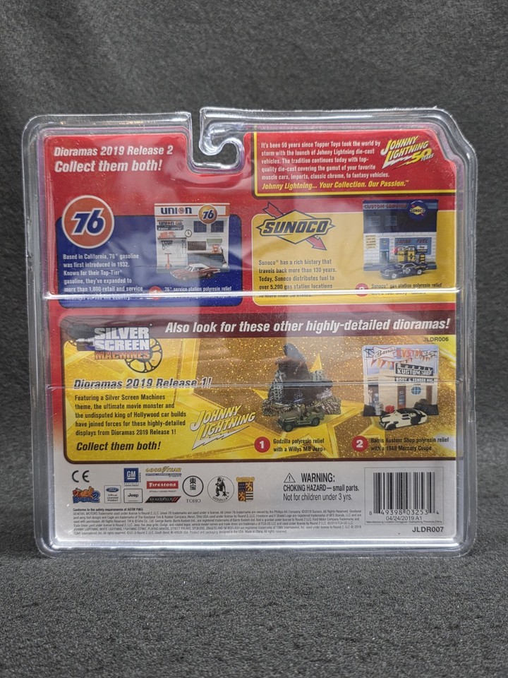 Johnny Lightning Union 76 Diorama with 1970 Dodge Coronet Super Bee | eBay
