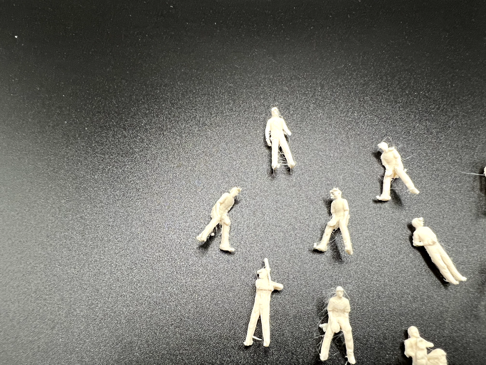 HO Scale Baseball Players-10 Piece Set Batter Pitcher Catcher Fielders ...