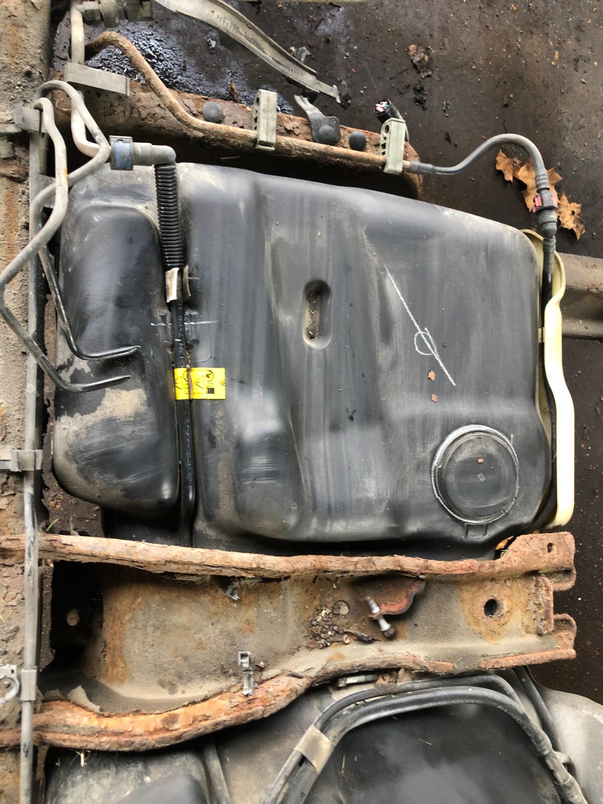 04-09 Chevy Tahoe Fuel Gas Tank W/O Pump Tested Oem | eBay