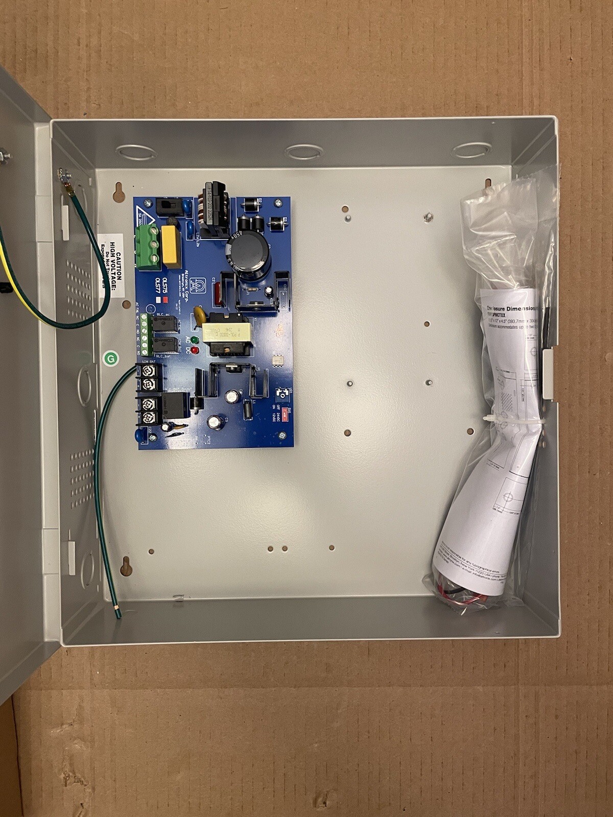 Altronix SMP3PMCTX Supervised Power Supply/batterycharger Grey ...