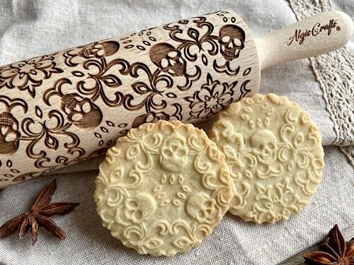 SKULL WREATH Embossing Rolling Pin with SKULLS, Spooky, Death's Skull ...
