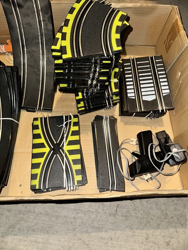 Big Racer Road Racing Set- Electric Powered 672197662608| eBay