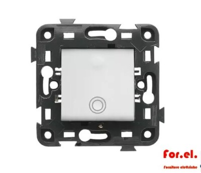 Gewiss Unipolar Push Button 10A Generic White GW34021 Eco 60 | eBay