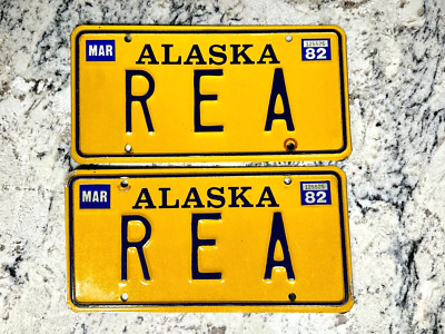 1982 VINTAGE ALASKA License Plates Yellow R E A Personalized Vanity ...