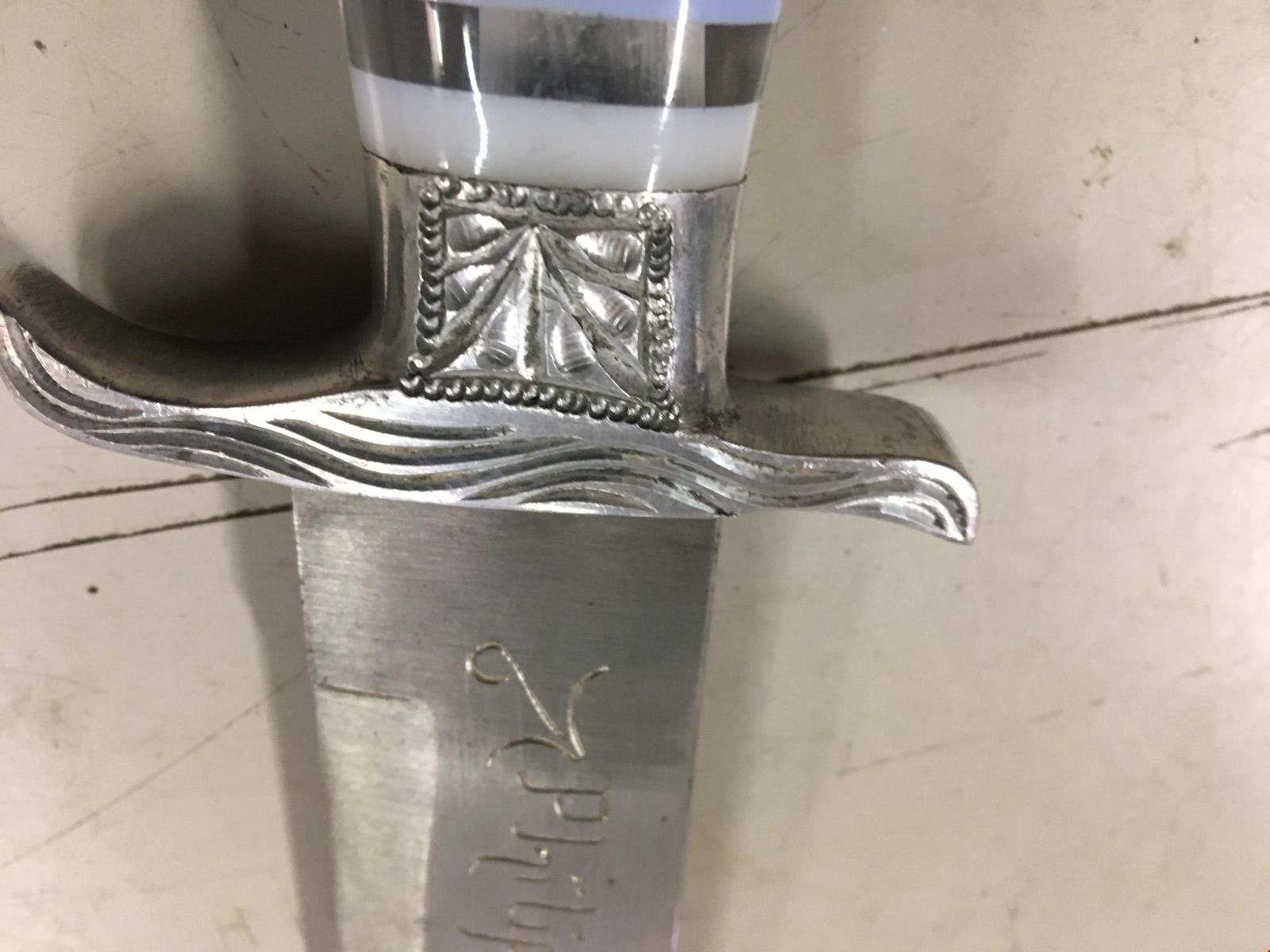 unique fixed blade knife custom w / brown leather sheath metal carved ...