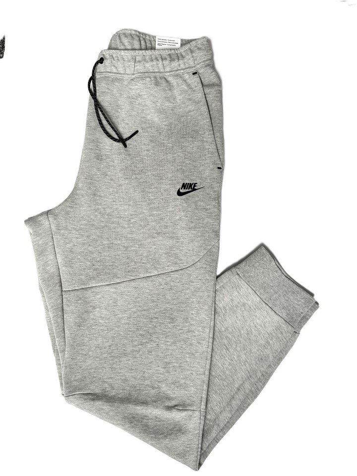 *NWT - NIKE Sportswear Mens Tech Fleece Tapered Jogger Pants - GREY ...