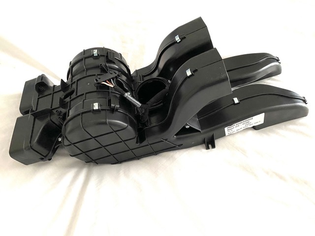 BMW X5 Genuine Blower Motor With Housing 64106977950 for sale online | eBay