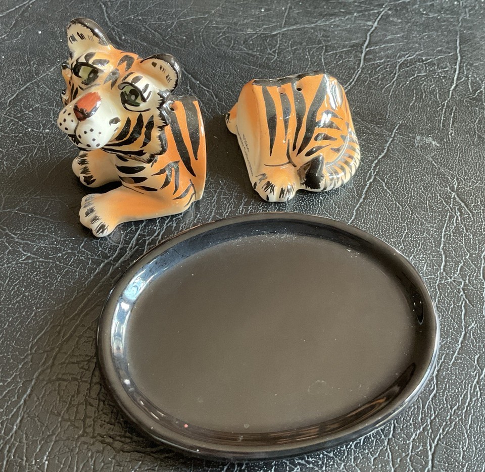 3 Peice Set Lynda Corneille SWAK Tiger Salt & Pepper Shakers Ceramic 3 ...